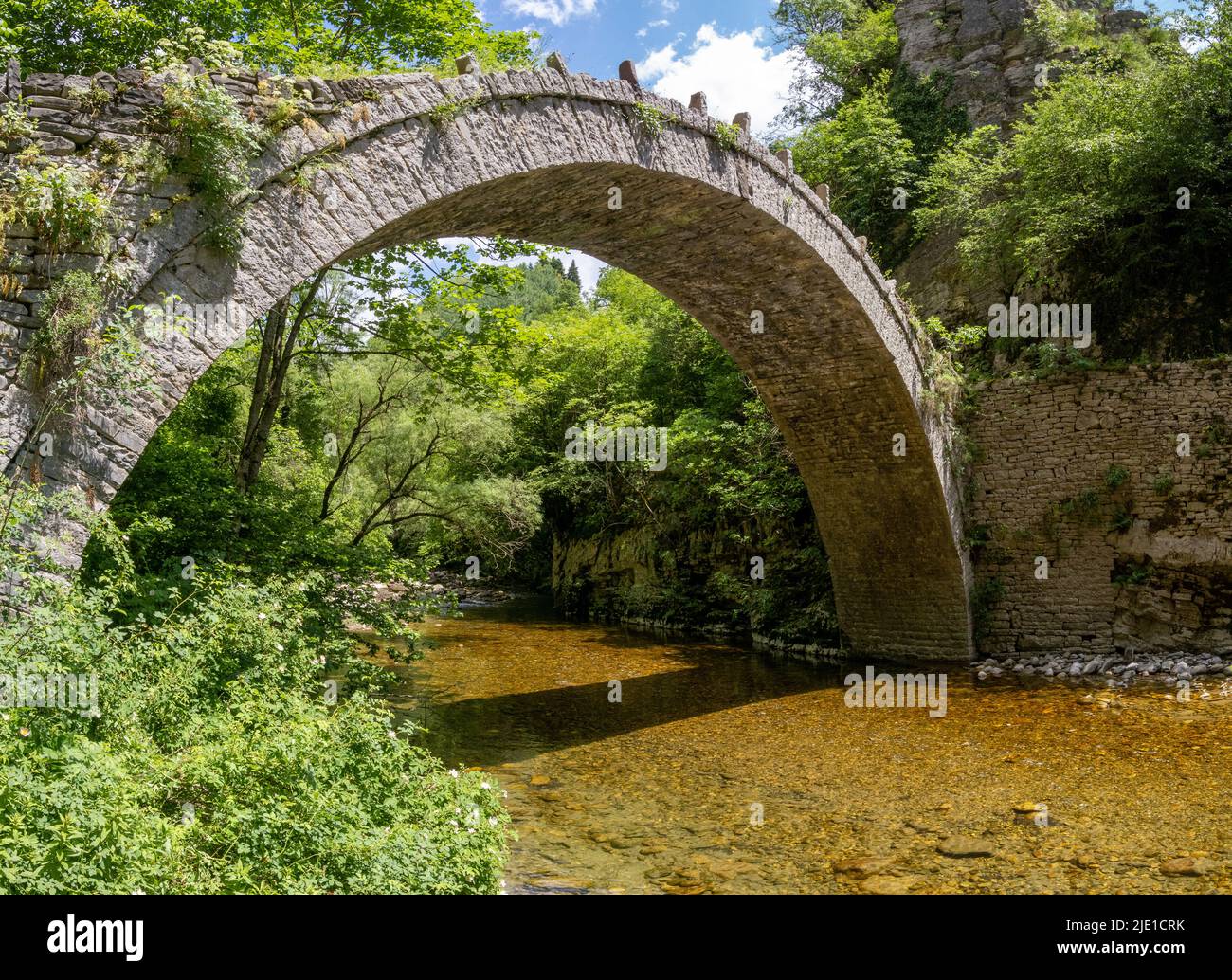 Greek bridges hi-res stock photography and images - Alamy