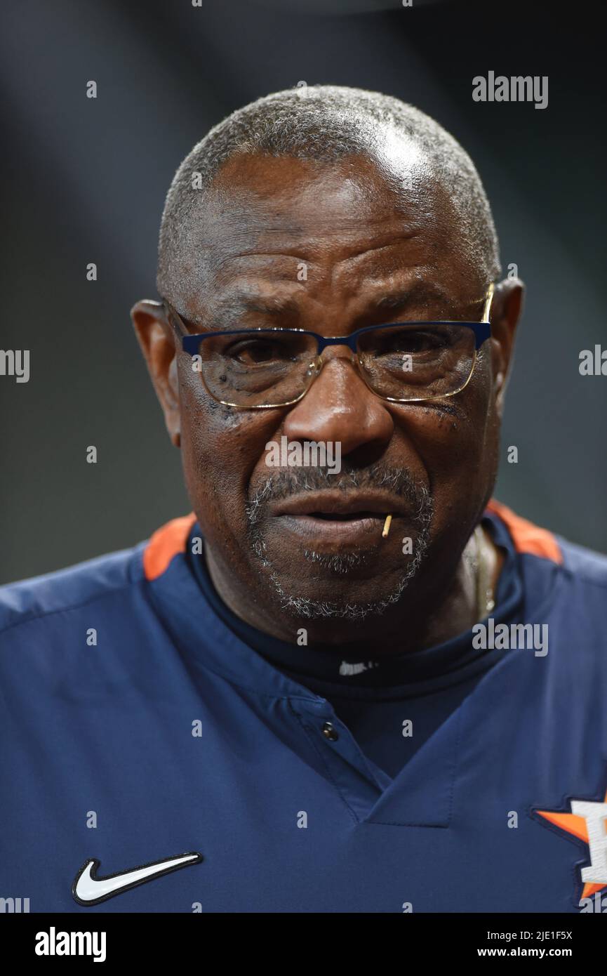 Houston Astros Manager Dusty Baker, Jr. before the MLB game between the ...