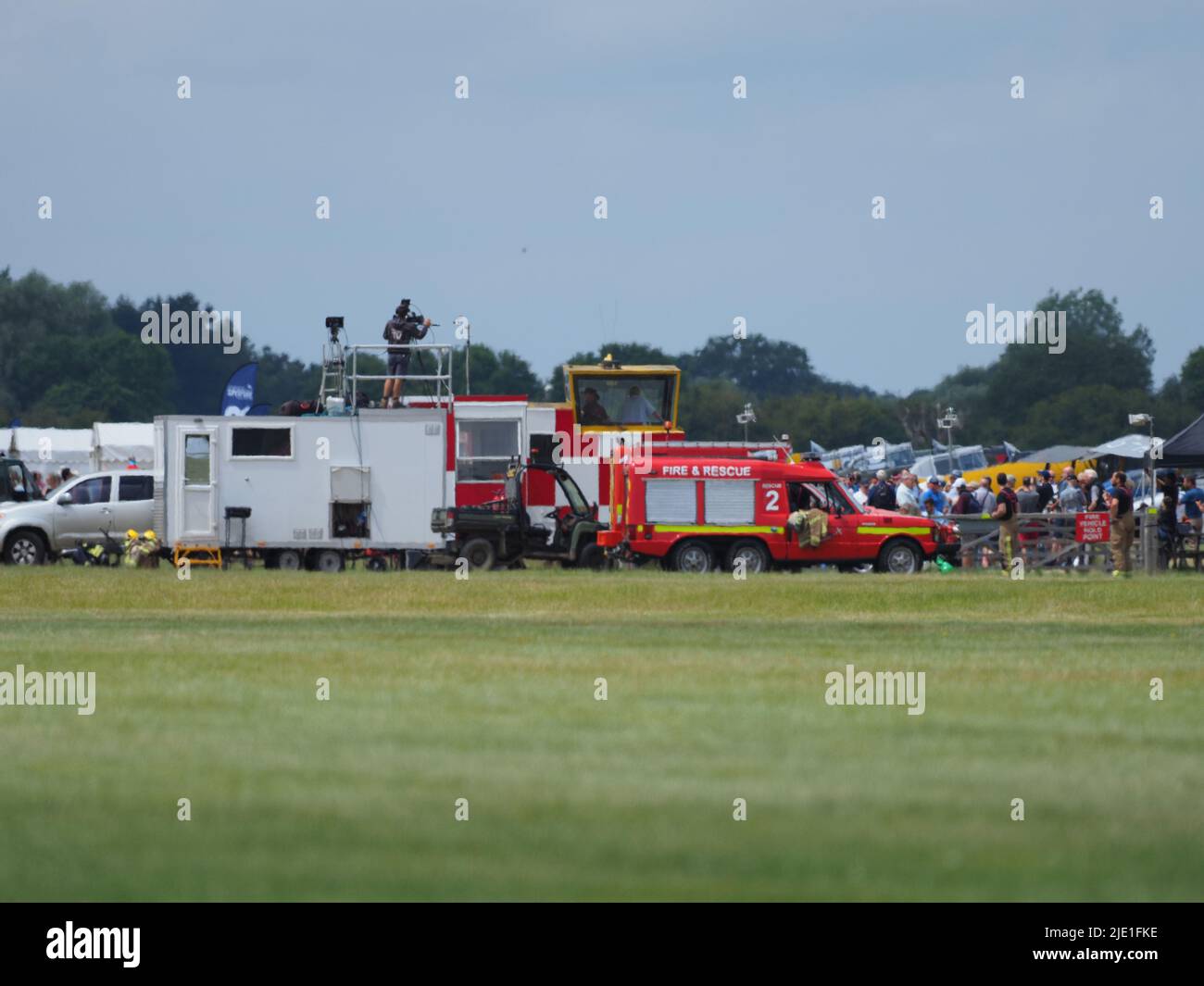 Headcorn aerodrome hi-res stock photography and images - Alamy