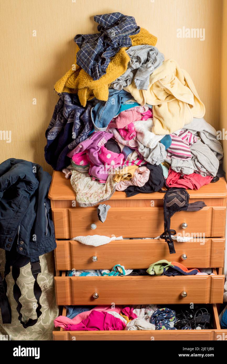 Open storage piles hi-res stock photography and images - Alamy