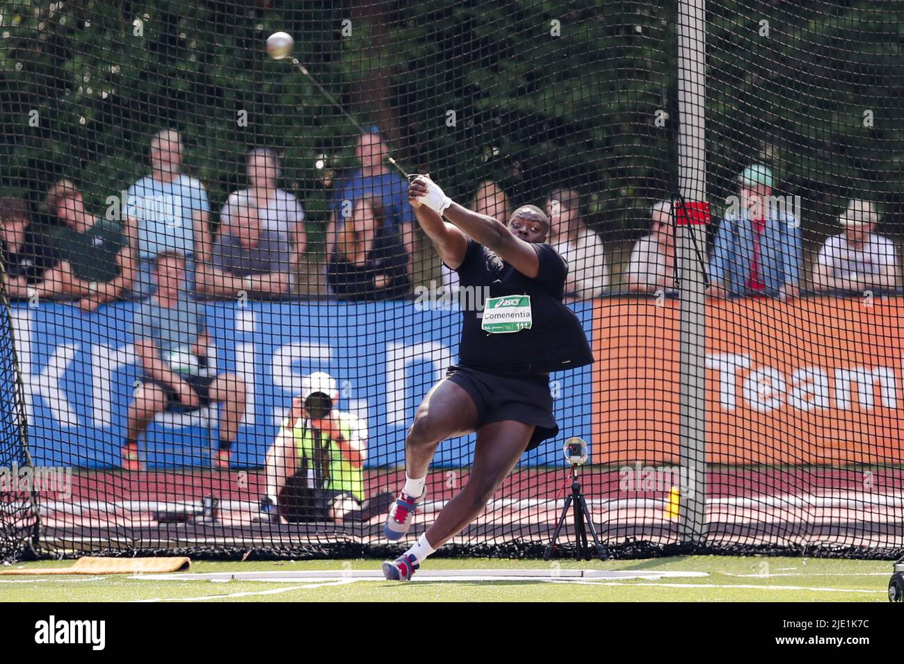 Mens hammer final hi-res stock photography and images - Alamy