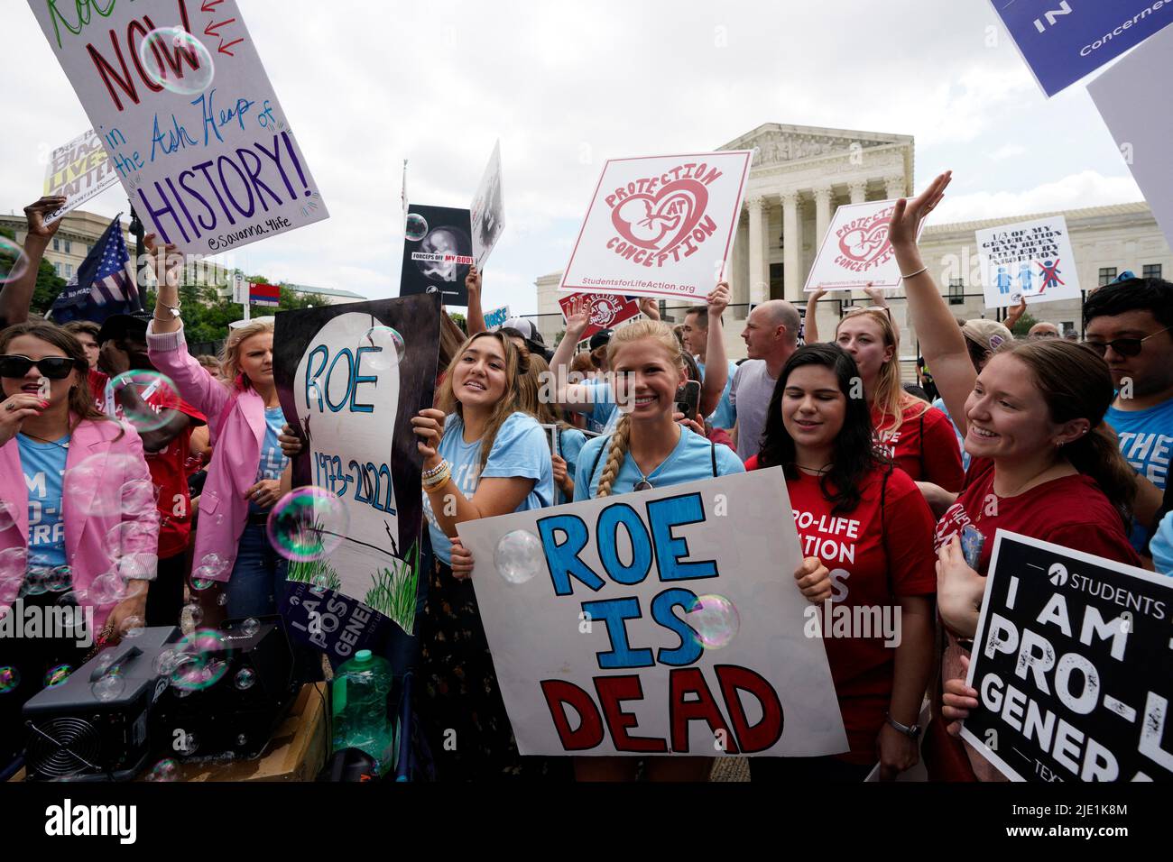 Pro-life activists celebrate outside U.S. Supreme Court as it overturns ...