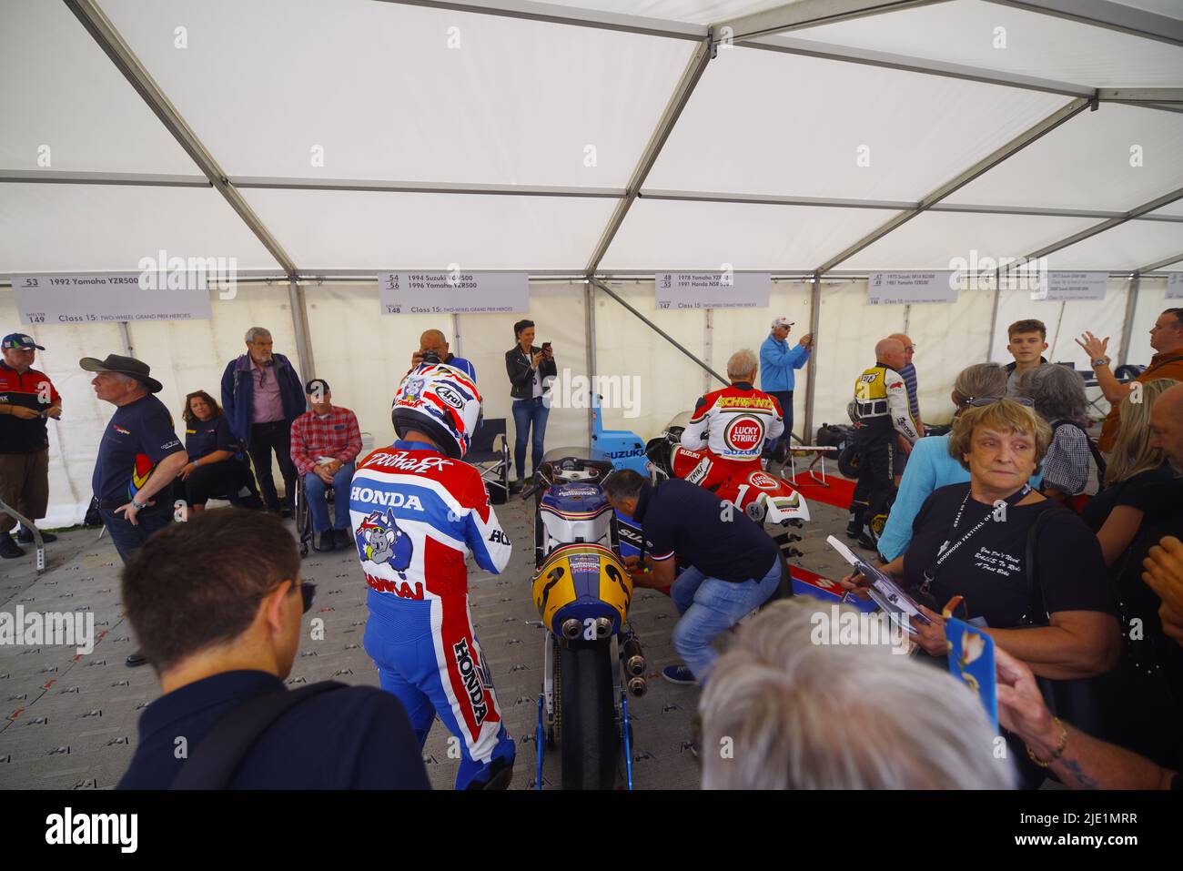500 GP Legend Wayne Rainey was back on his Yamaha YZR at Goodwood ...