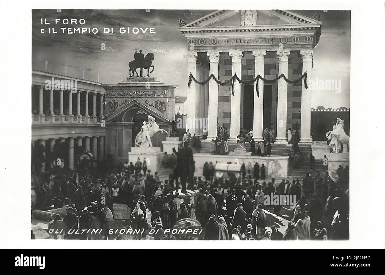 Gli ultimi giorni di Pompei (1926) 003 - Italian silent movie Stock ...