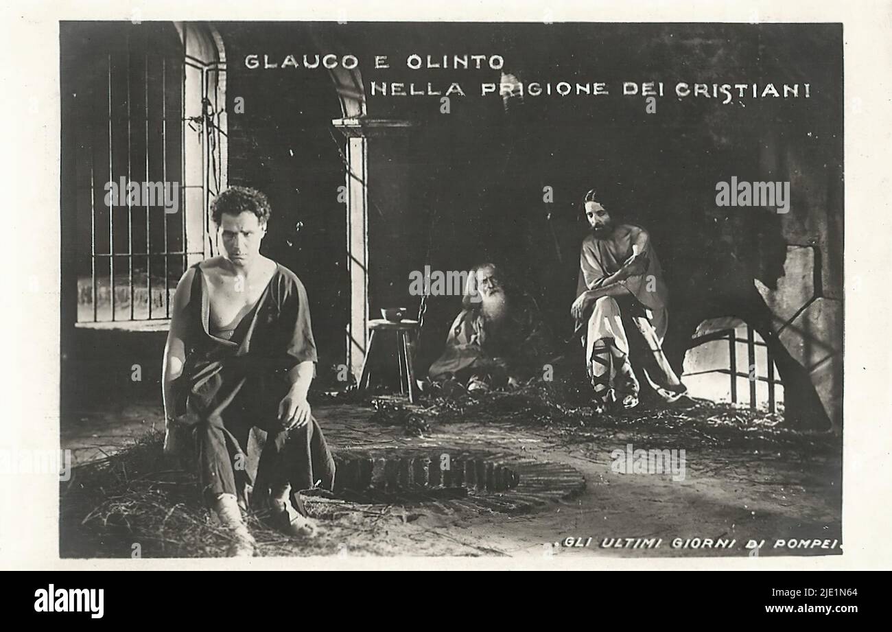 Gli ultimi giorni di Pompei 010 - Italian silent movie Stock Photo - Alamy