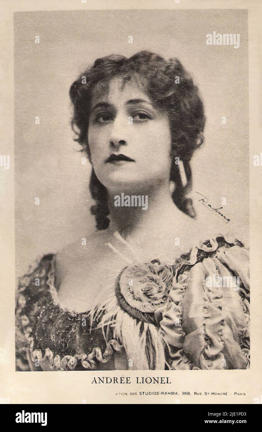 Portrait of Andrée Lionel in Les Mystères de Paris (1922) - Silent ...