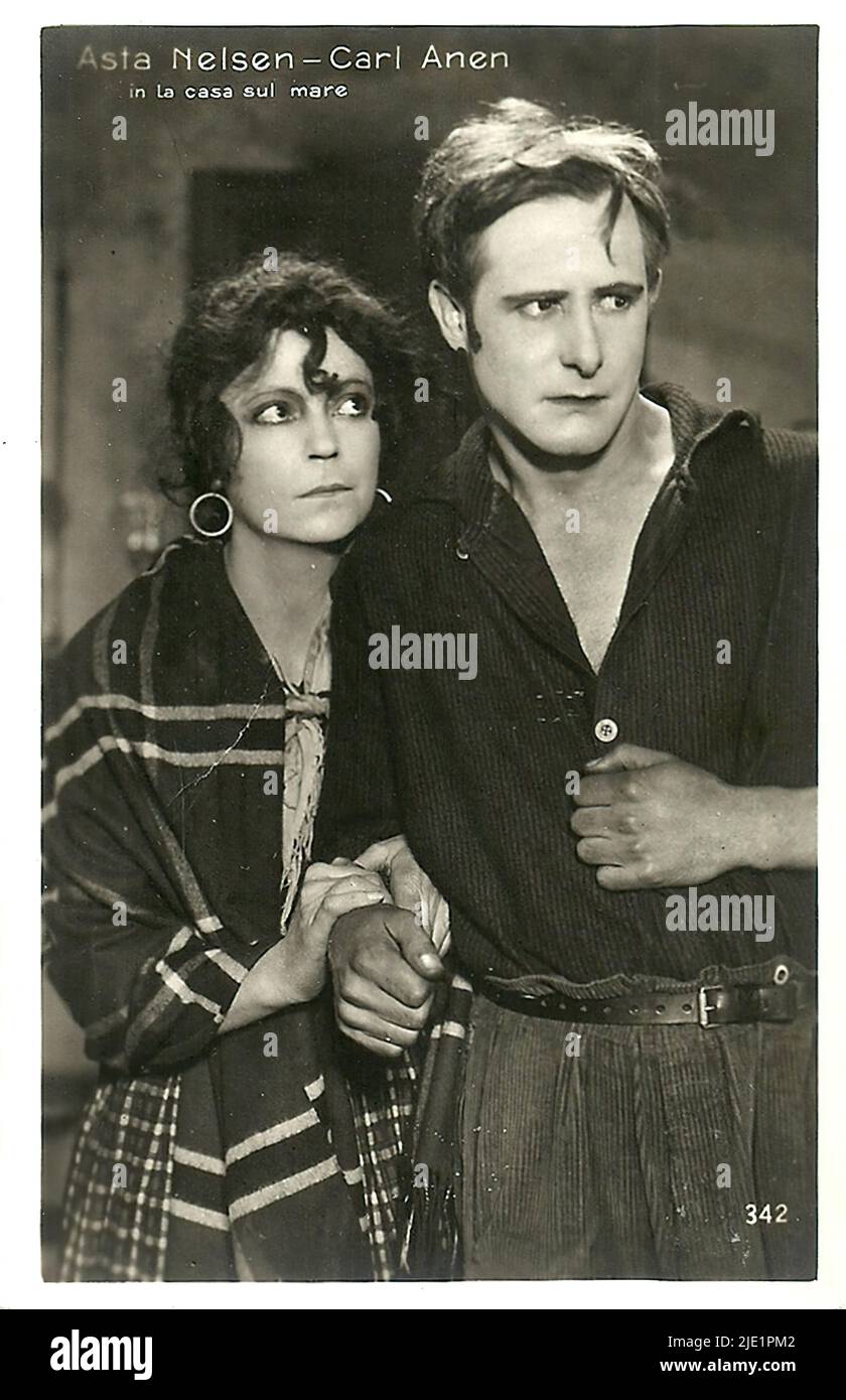Portrait of Asta Nielsen and Carl Auen in Das Haus am Meer - German ...