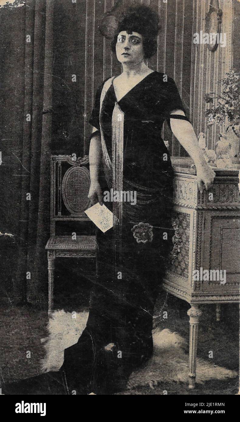 Portrait of Claudia Zambuto in Sara Felton - Italian silent cinema era ...