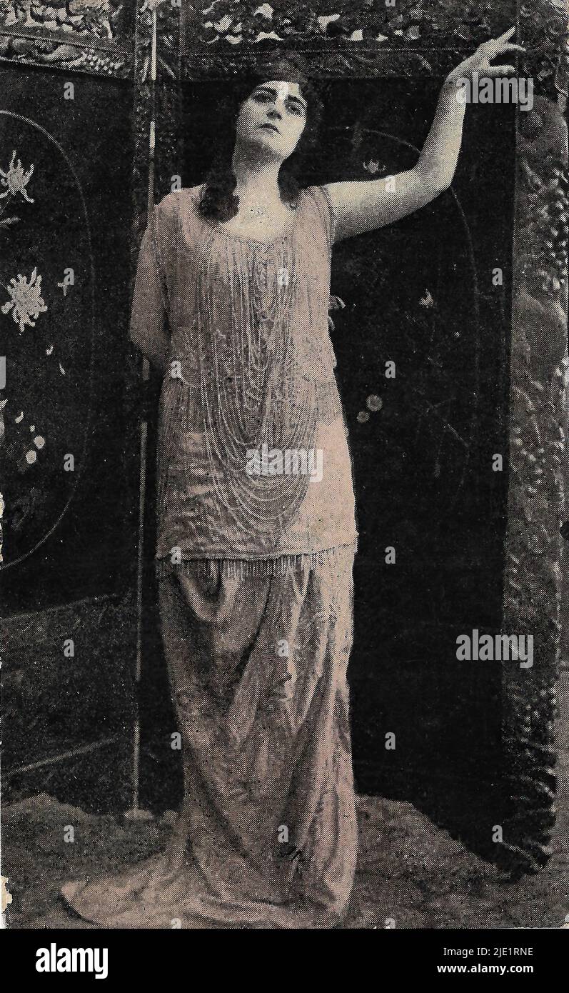 Portrait of Claudia Zambuto in Sara Felton 002 - Italian silent cinema ...