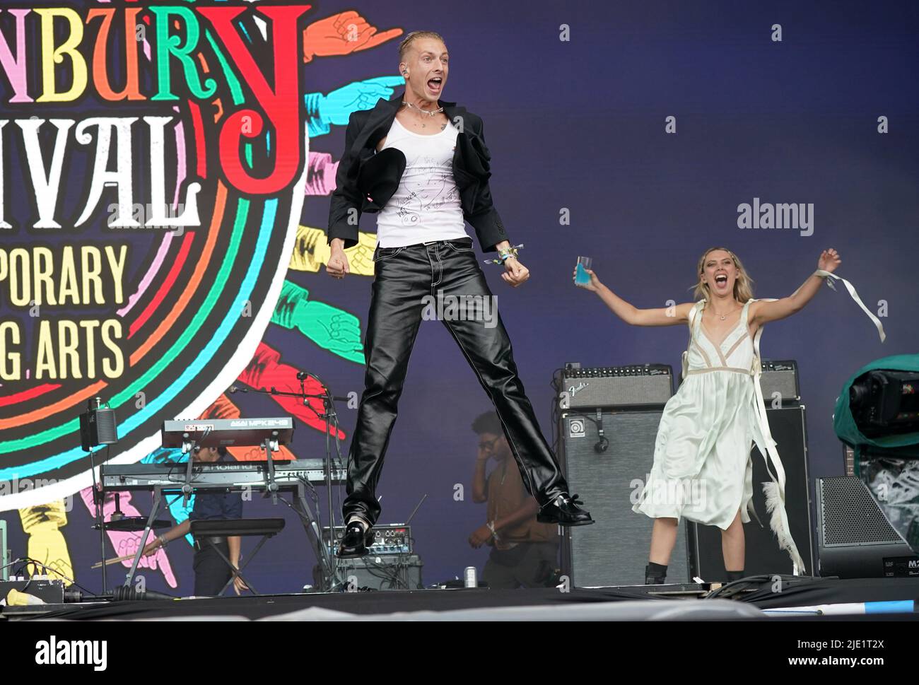 Ellie Rowsell and Theo Ellis of Wolf Alice performing on the Pyramid ...