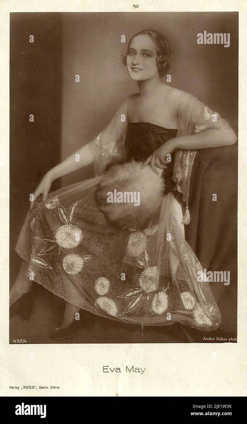 Portrait of Eva May 005 - German weimar era cinema (1918 - 1935 Stock Photo - Alamy