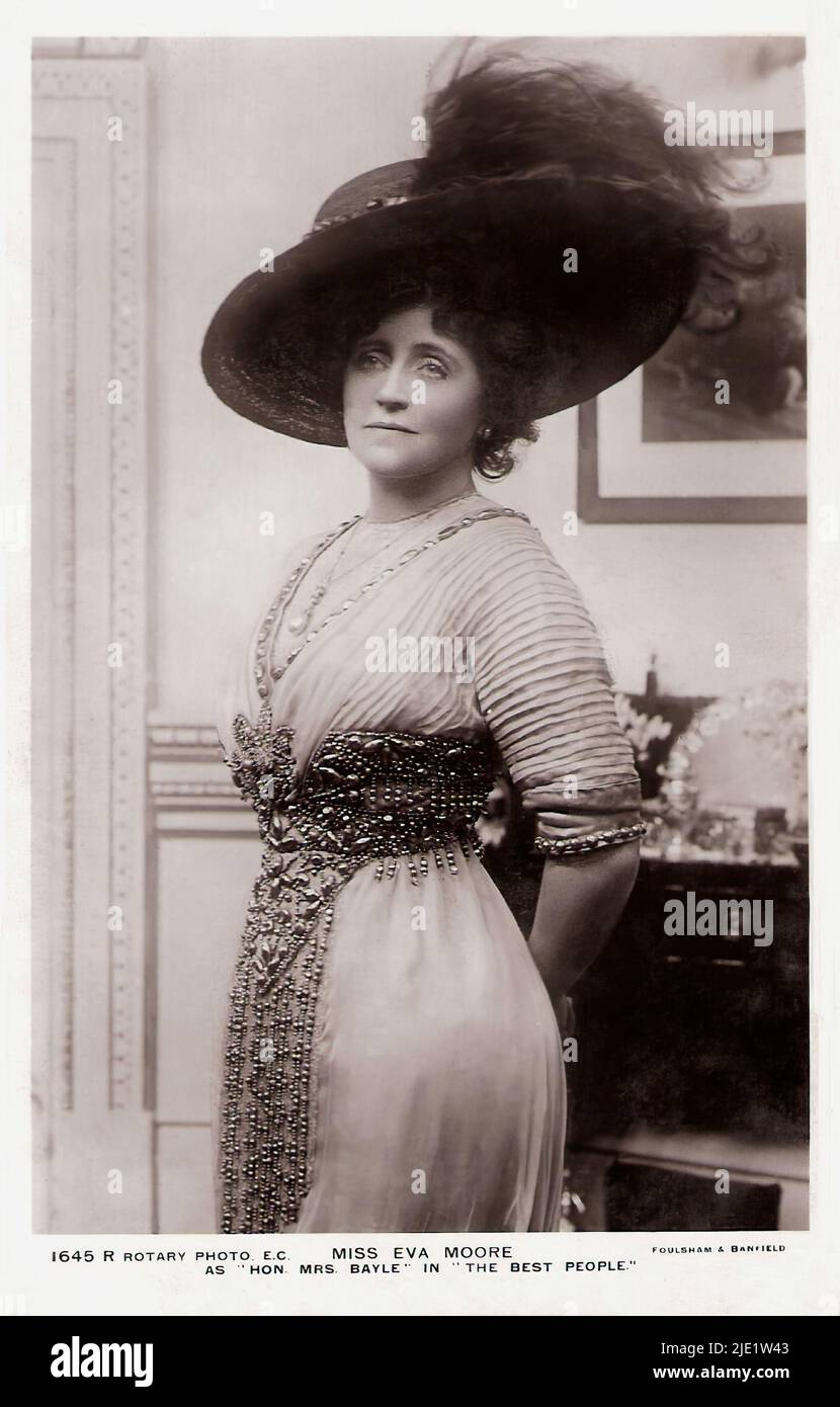 Portrait of Eva Moore 002 - British stage star of the Victorian and ...