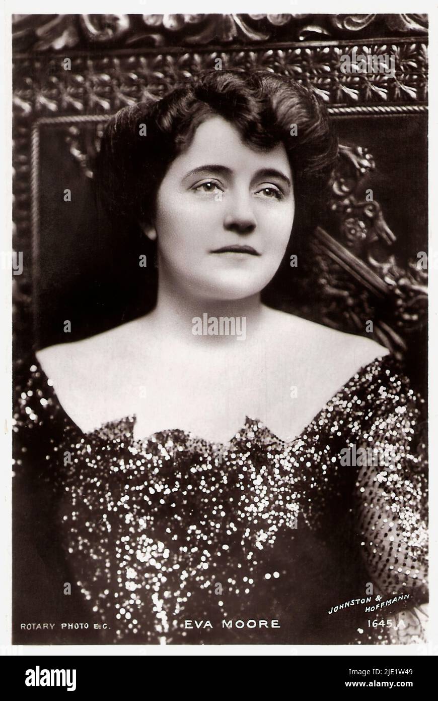 Portrait of Eva Moore - British stage star of the Victorian and ...