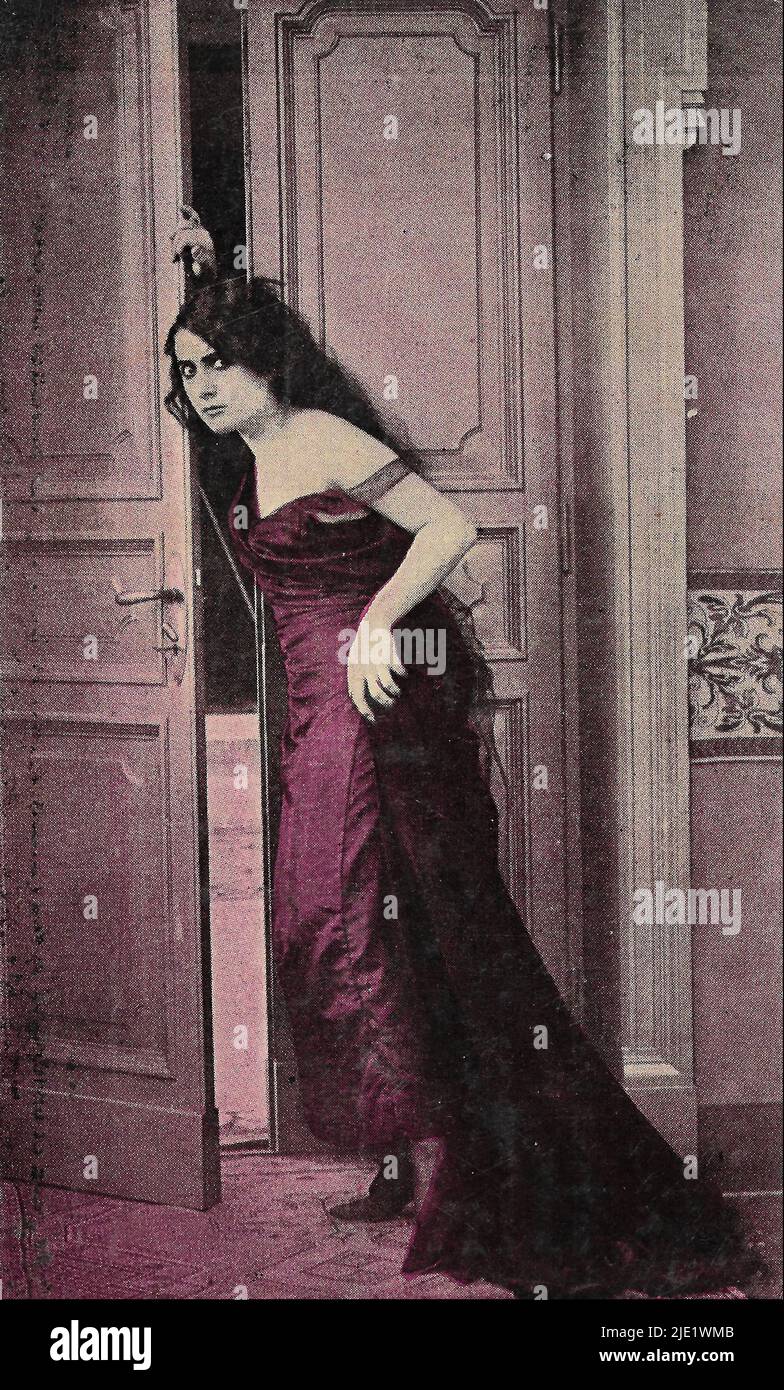 Portrait of Francesca Bertini in Malìa (1917) 003 - Italian silent ...