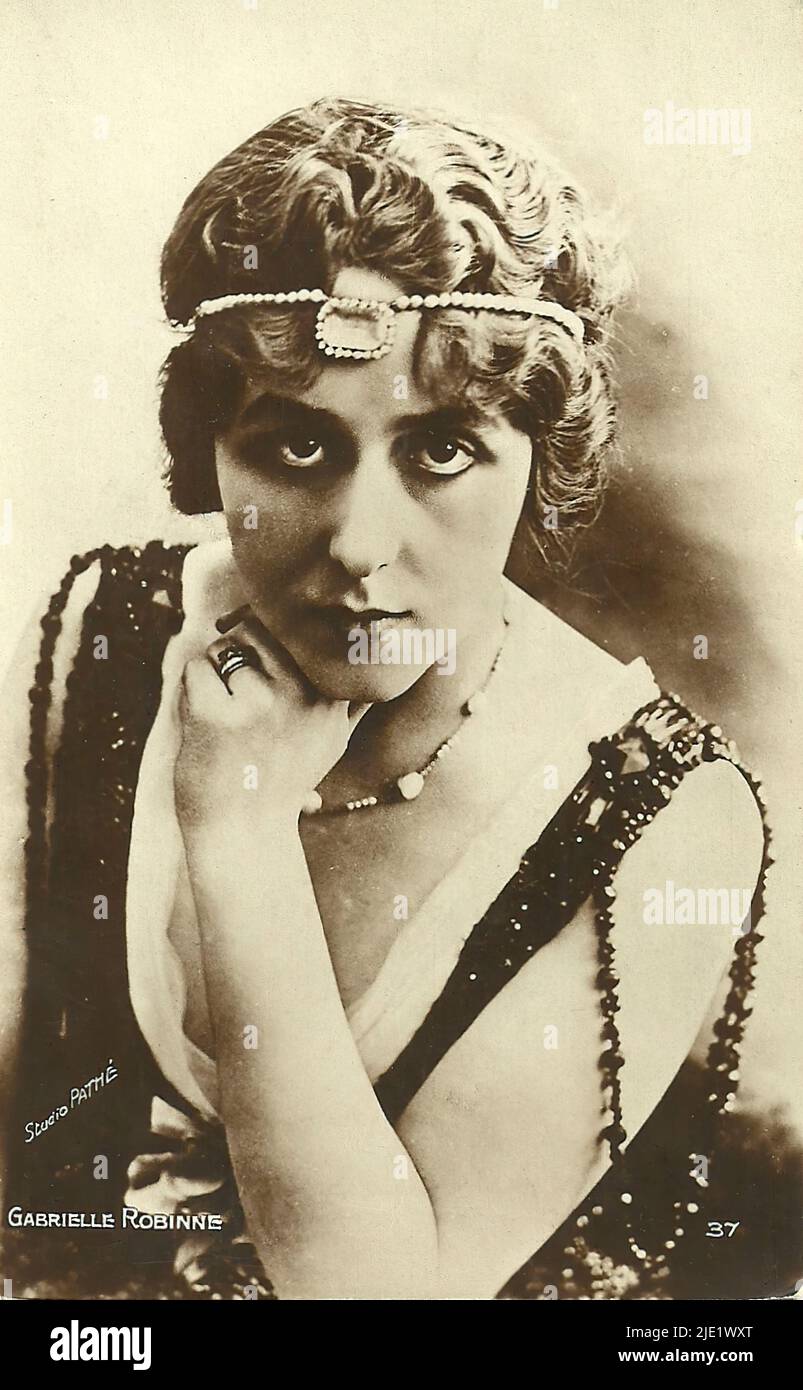 Gabrielle robinne hi-res stock photography and images - Alamy