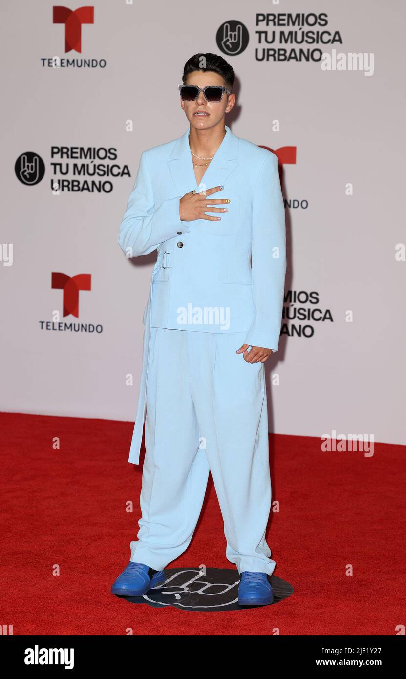 SAN JUAN, PUERTO RICO - JUNE 23: Roberto Maeso attends Premios Tu ...