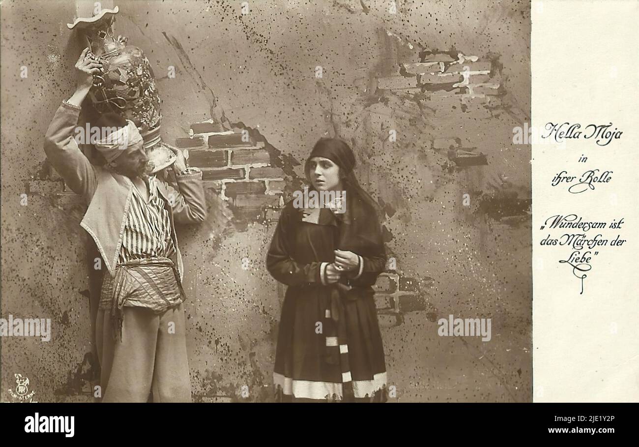 Portrait of Hella Moja in Wundersam ist das Märchen der Liebe 002 ...