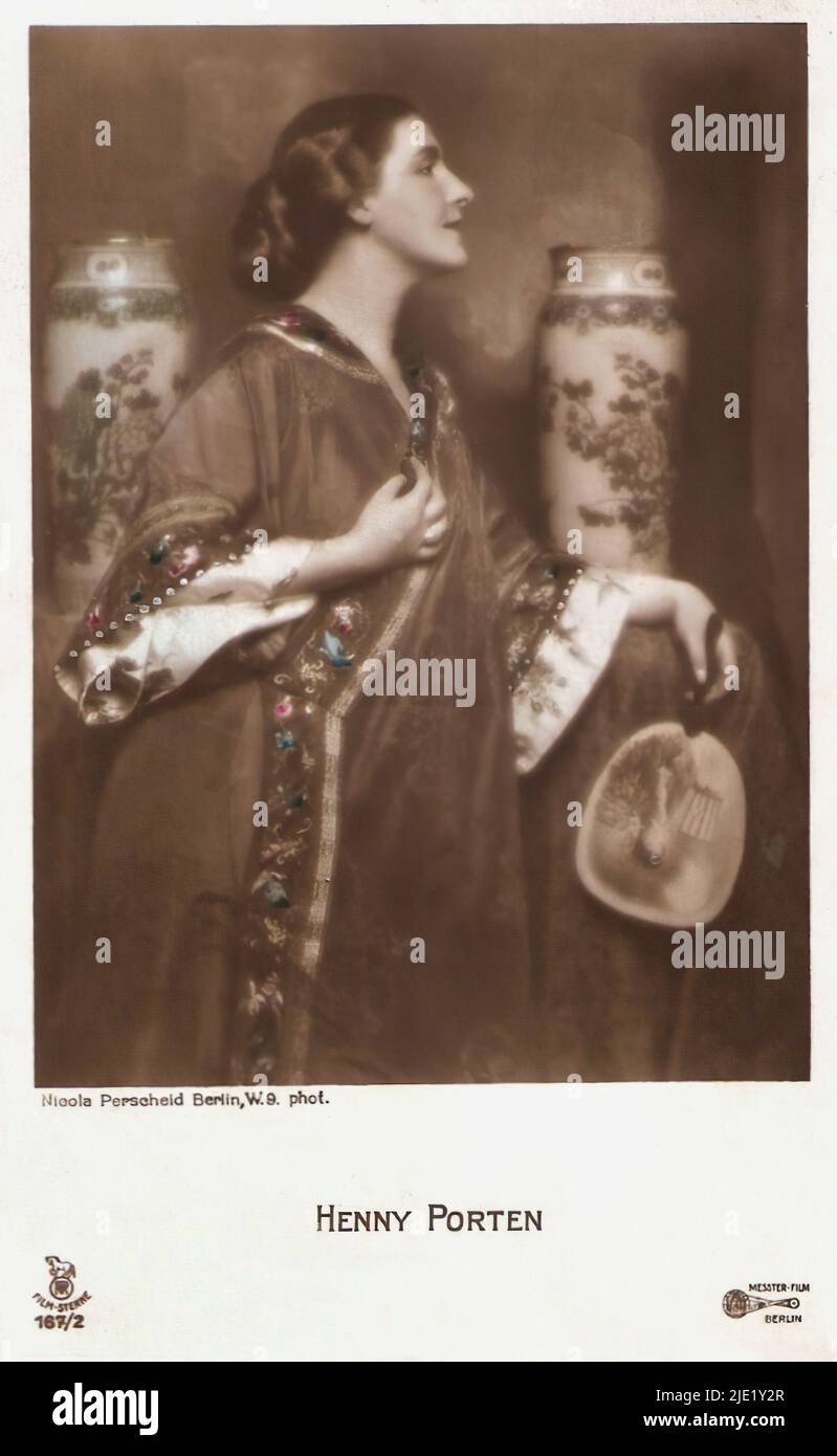 Portrait of Henny Porten 002 - German weimar era cinema (1918 - 1935 Stock Photo - Alamy
