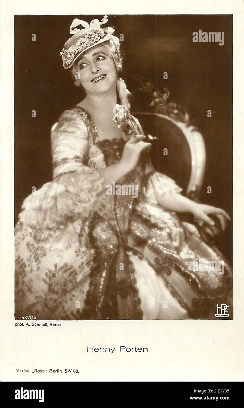 Portrait of Henny Porten 008 - German weimar era cinema (1918 - 1935 Stock Photo - Alamy