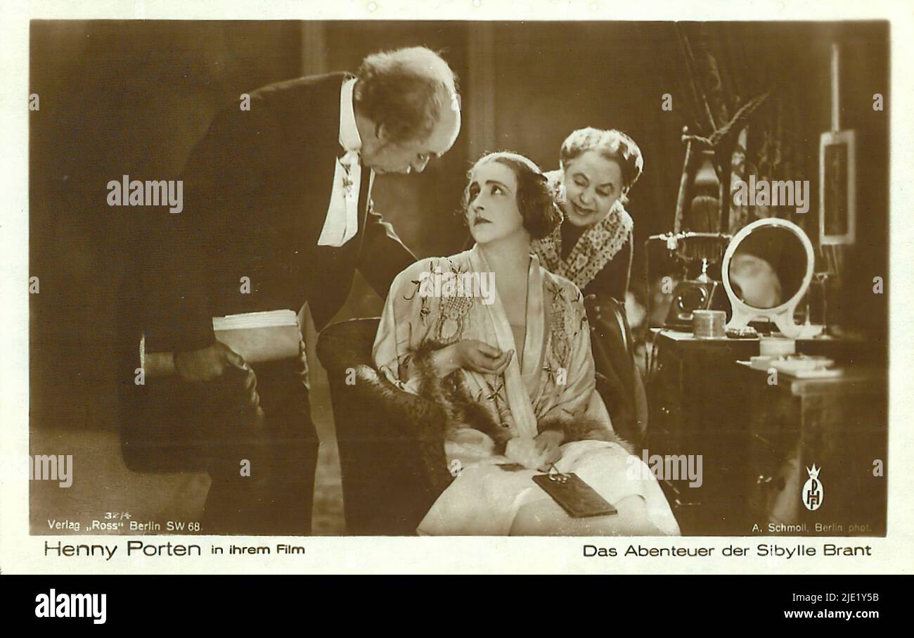 Portrait of Henny Porten in Das Abenteuer der Sibylle Brant 002 - German weimar era cinema (1918 ...