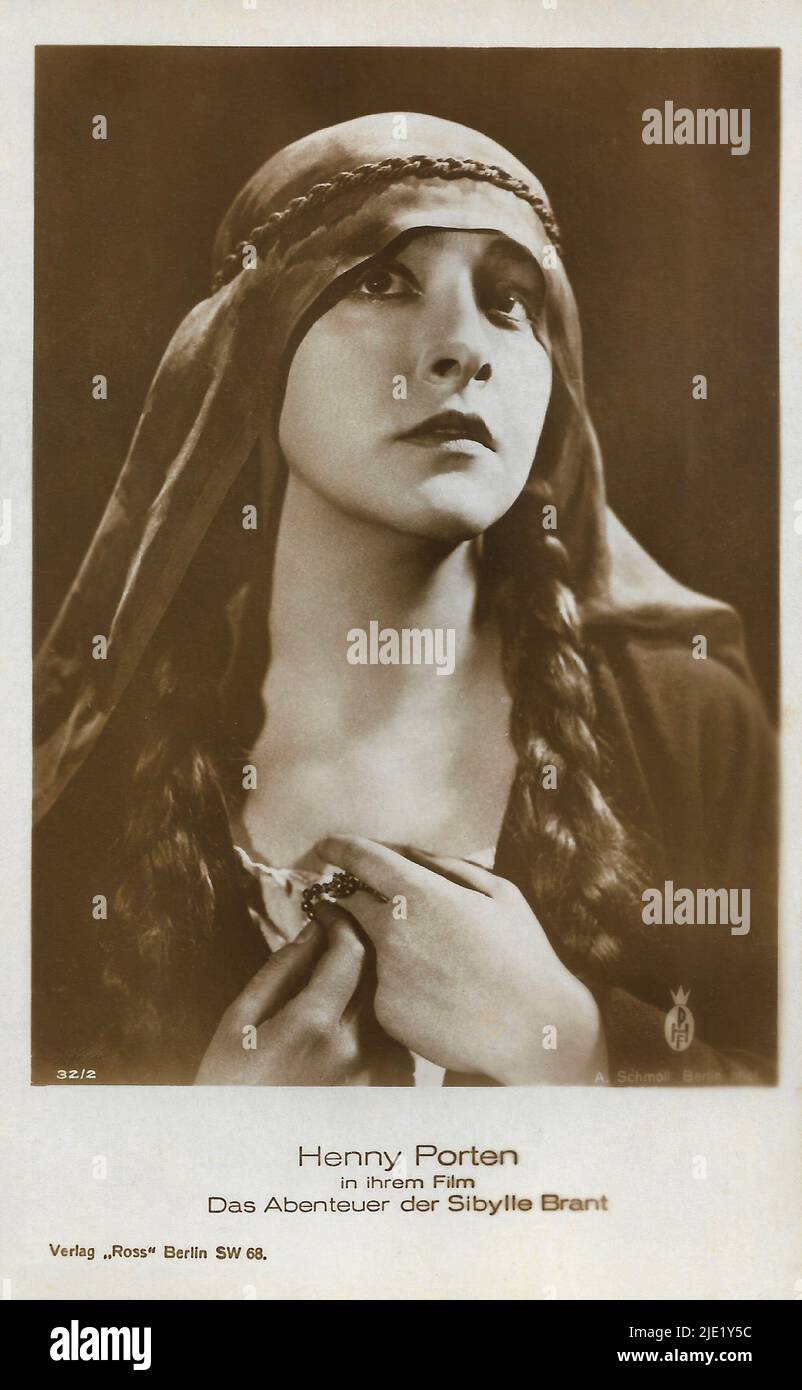 Portrait of Henny Porten in Das Abenteuer der Sibylle Brant - German weimar era cinema (1918 ...