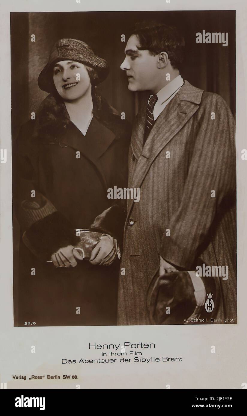 Portrait of Henny Porten in Das Abenteuer der Sibylle Brant (1925) 001 - German weimar era ...