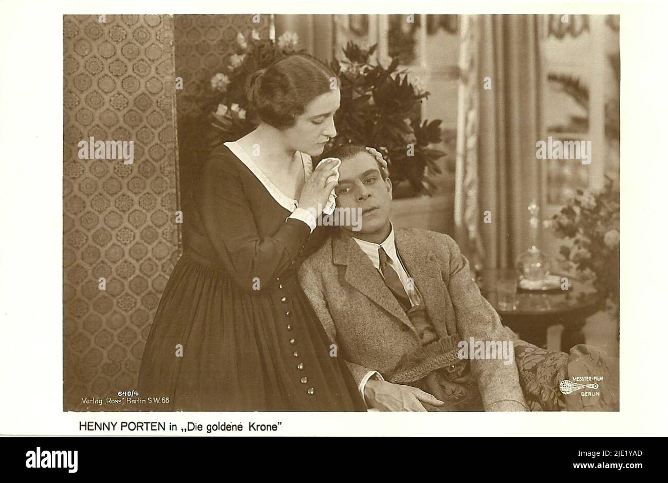 Portrait of Henny Porten in Die goldene Krone (1920) 003 - German weimar era cinema (1918 - 1935 ...