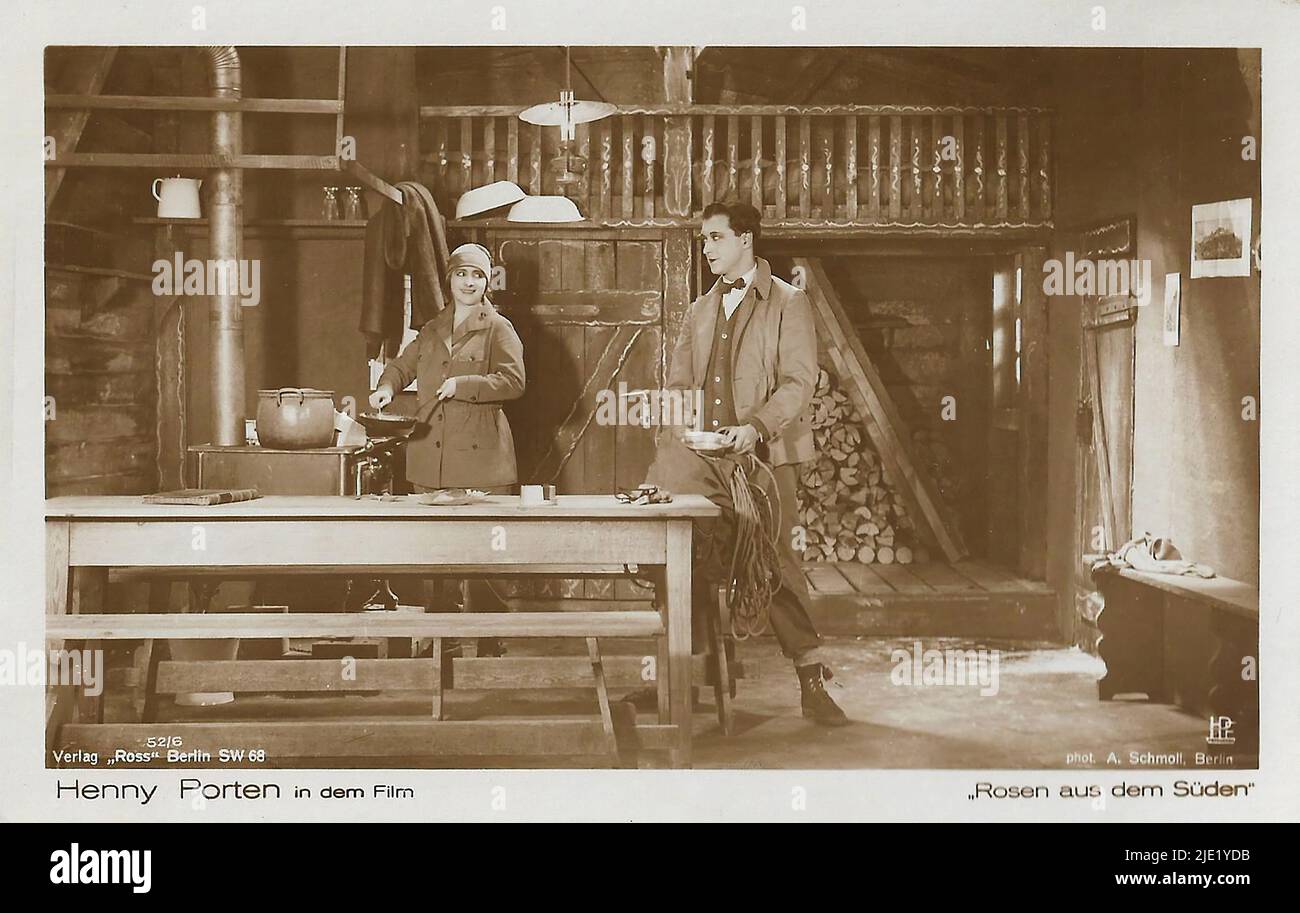 Aus dem suden hi-res stock photography and images - Alamy