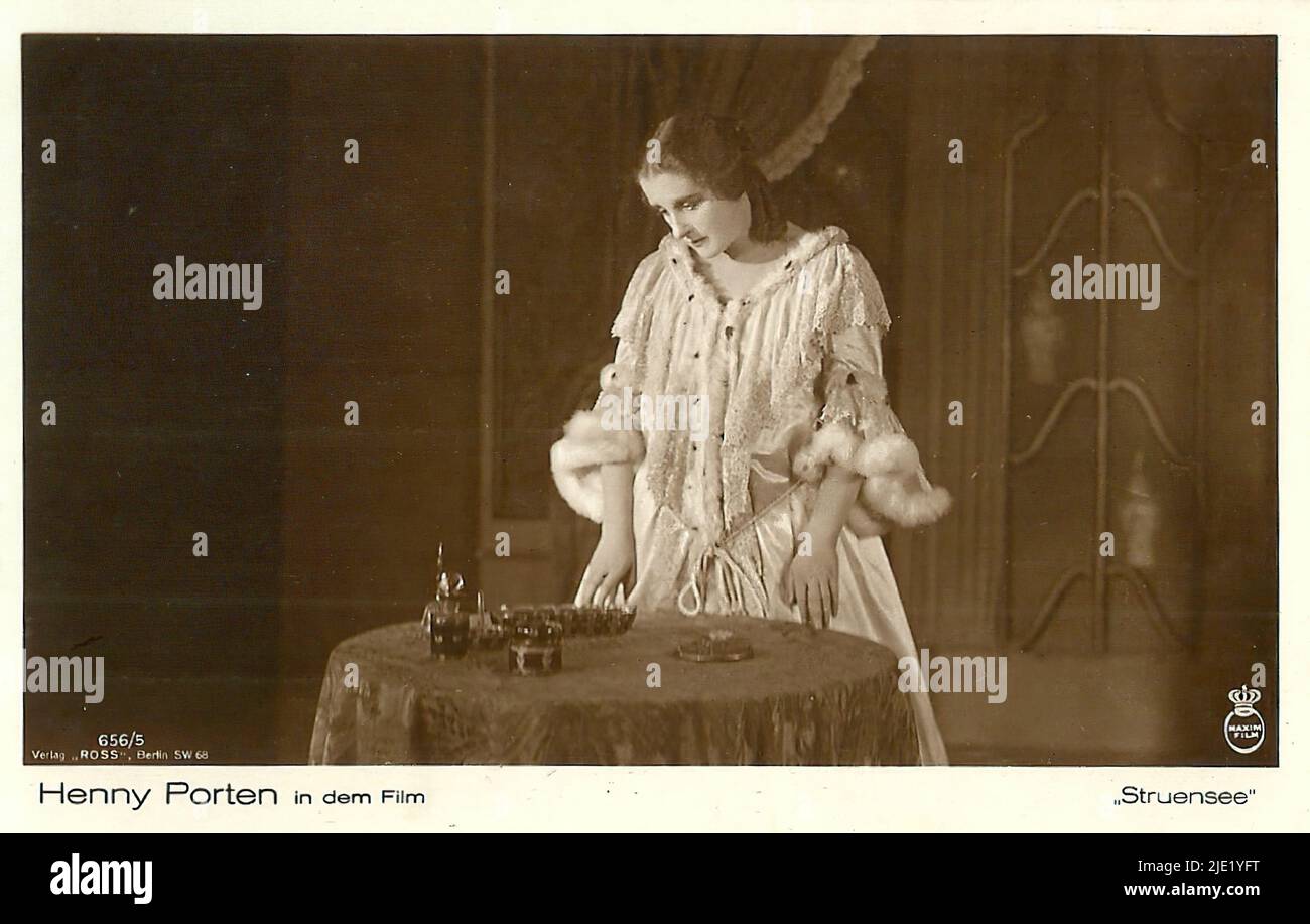 Portrait of Henny Porten in Struensee 001 - German weimar era cinema (1918 - 1935 Stock Photo ...
