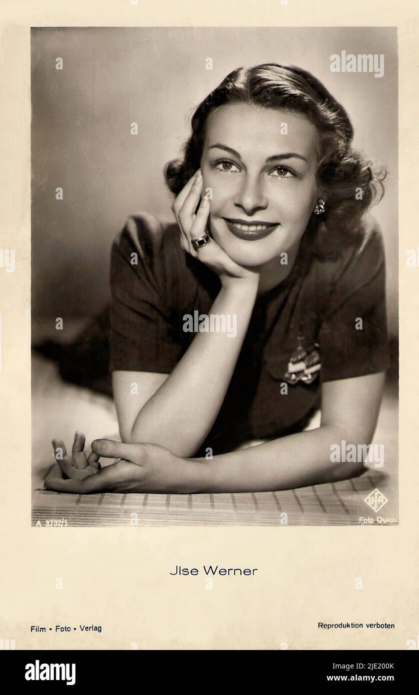 Portrait of Ilse Werner 002 - German Third Reich movie star Stock Photo ...
