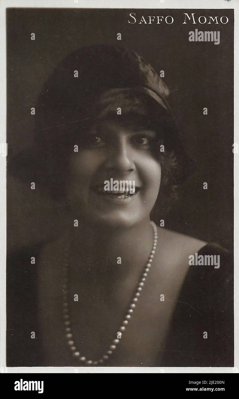 Irene saffo momo hi-res stock photography and images - Alamy