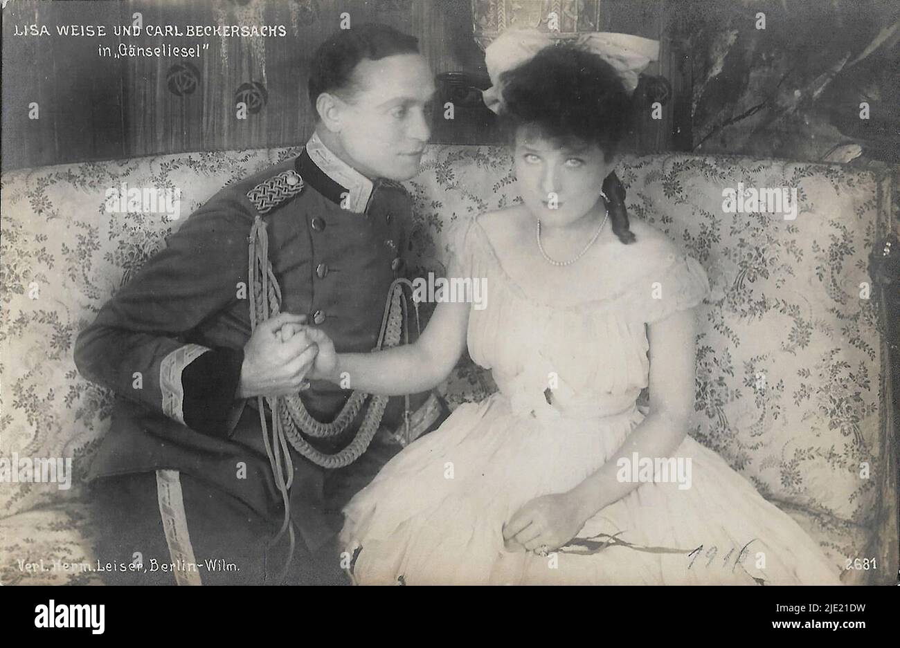 Portrait of Lisa Weise and Karl Beckersachs in Gänseliesel (1918 ...