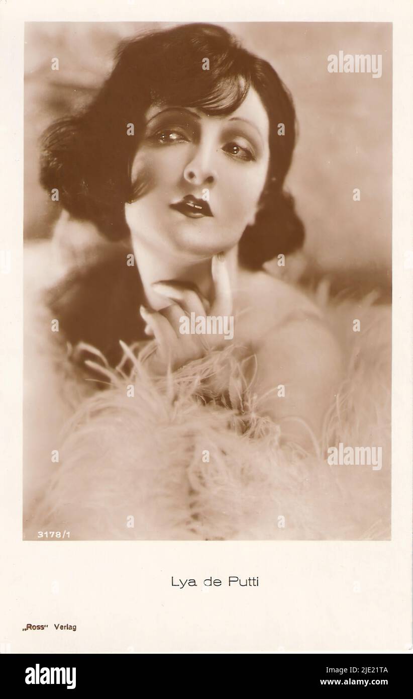 Lya de putti hi-res stock photography and images - Alamy