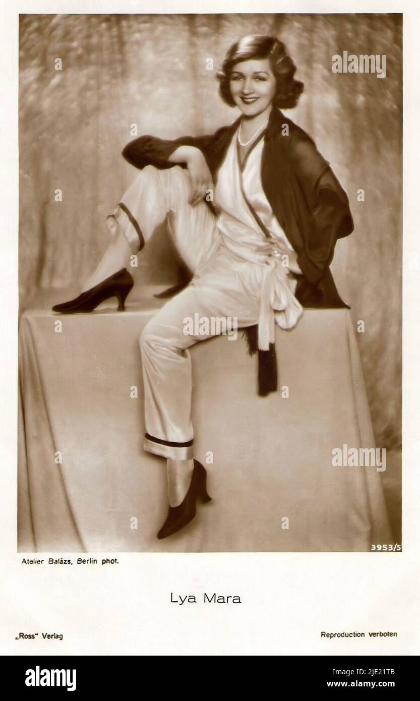 Portrait of Lya Mara 002 - German weimar era cinema (1918 - 1935 Stock ...