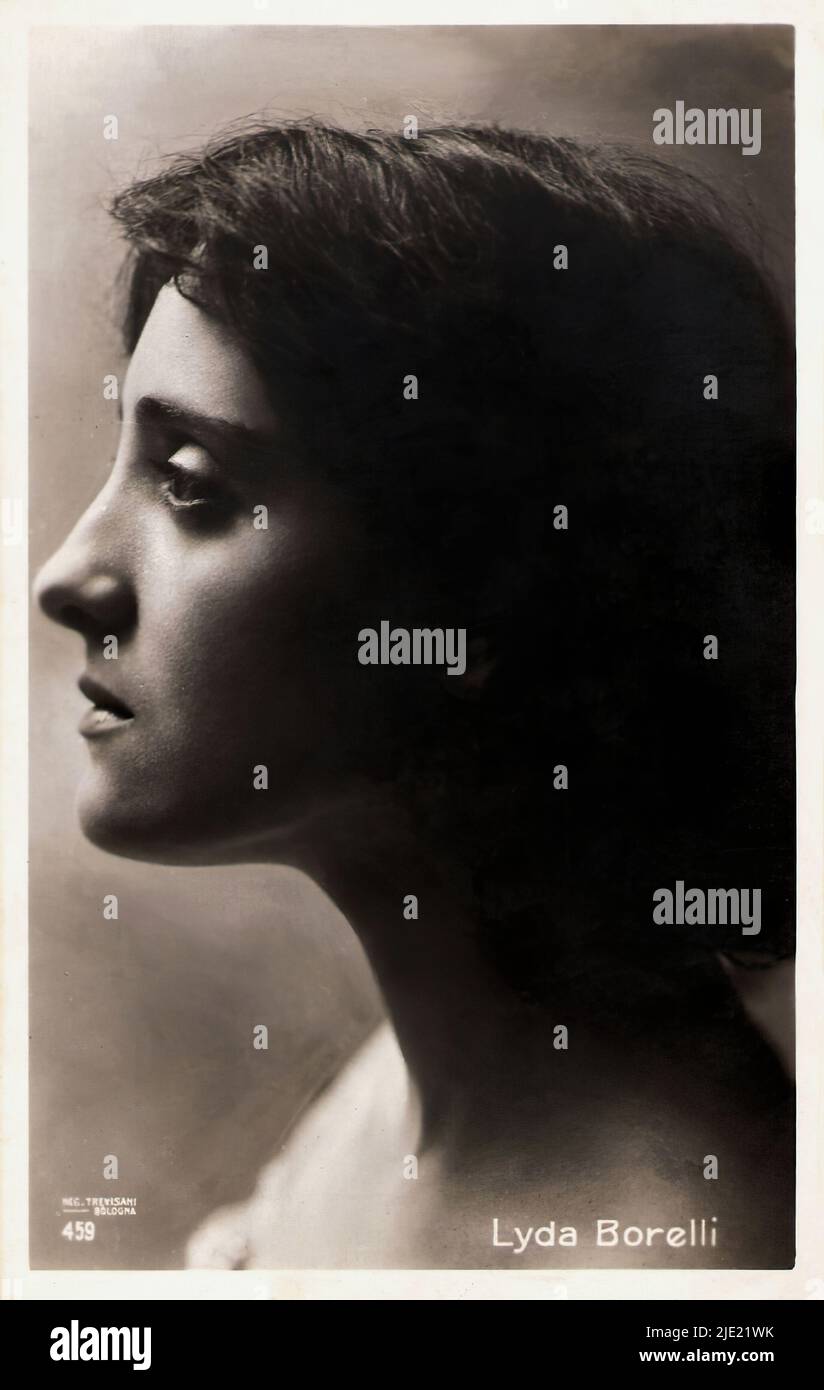 Portrait of Lyda Borelli 009 - Italian silent cinema era actress Stock ...