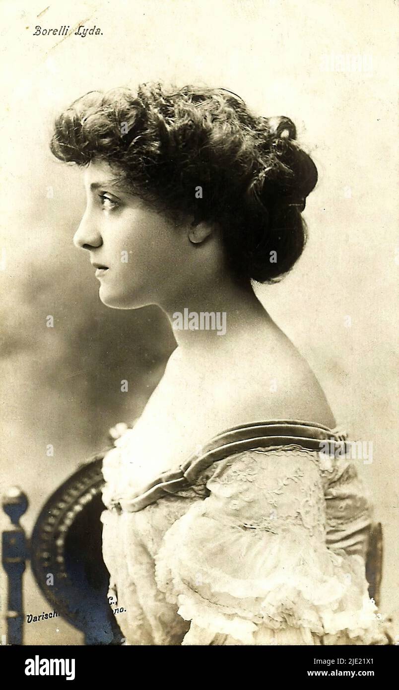 Portrait of Lyda Borelli 019 - Italian silent cinema era actress Stock ...