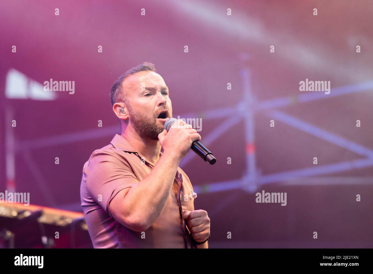 Wet wet wet kevin simm hi-res stock photography and images - Alamy