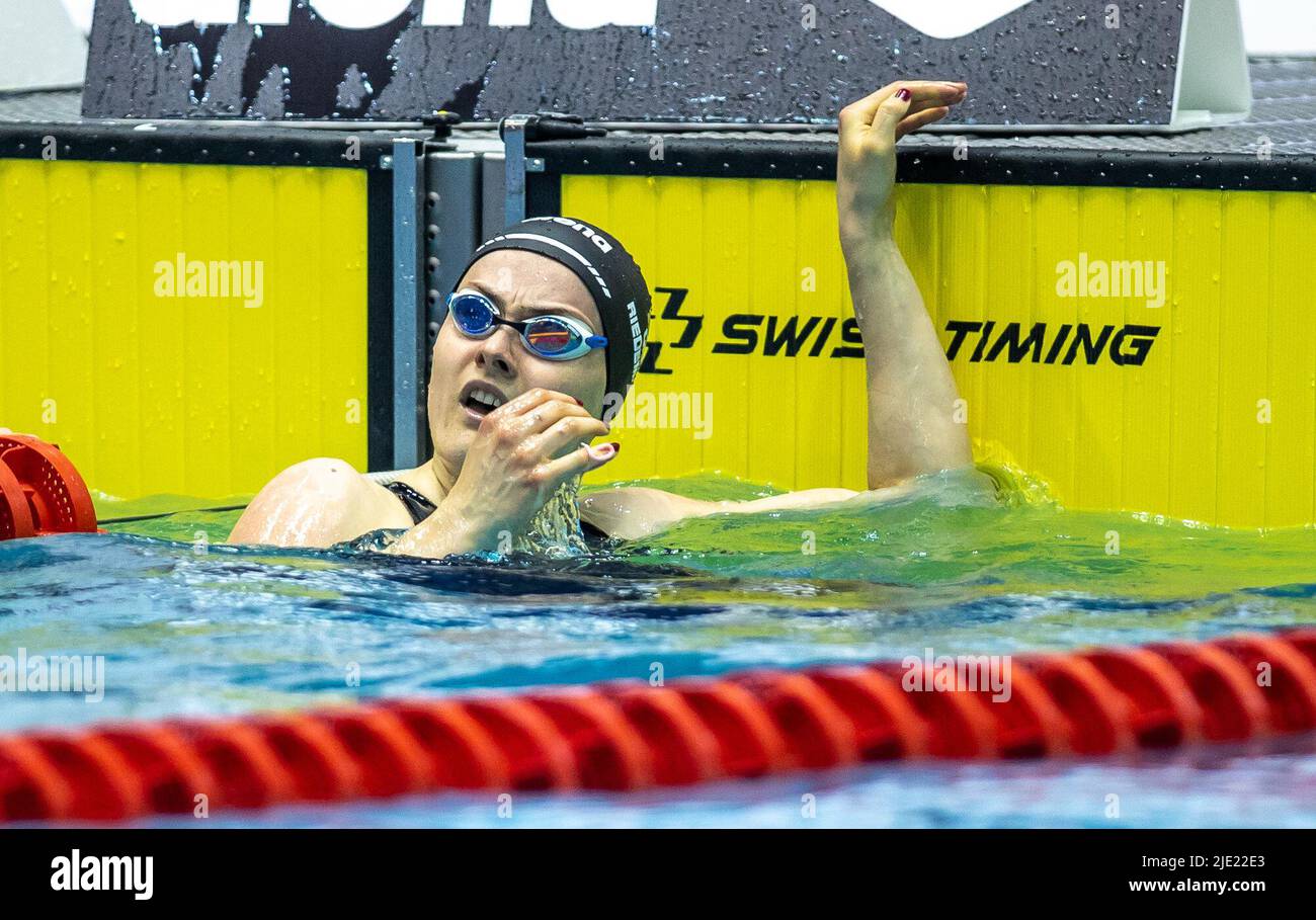 Laura riedmann hi-res stock photography and images - Alamy