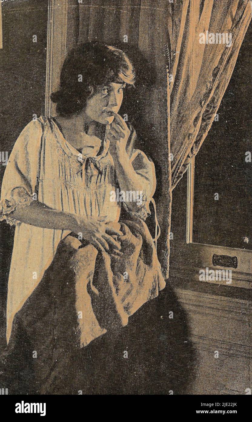 Portrait of Marguerite Clark in The Valentine Girl (1917) 005 ...