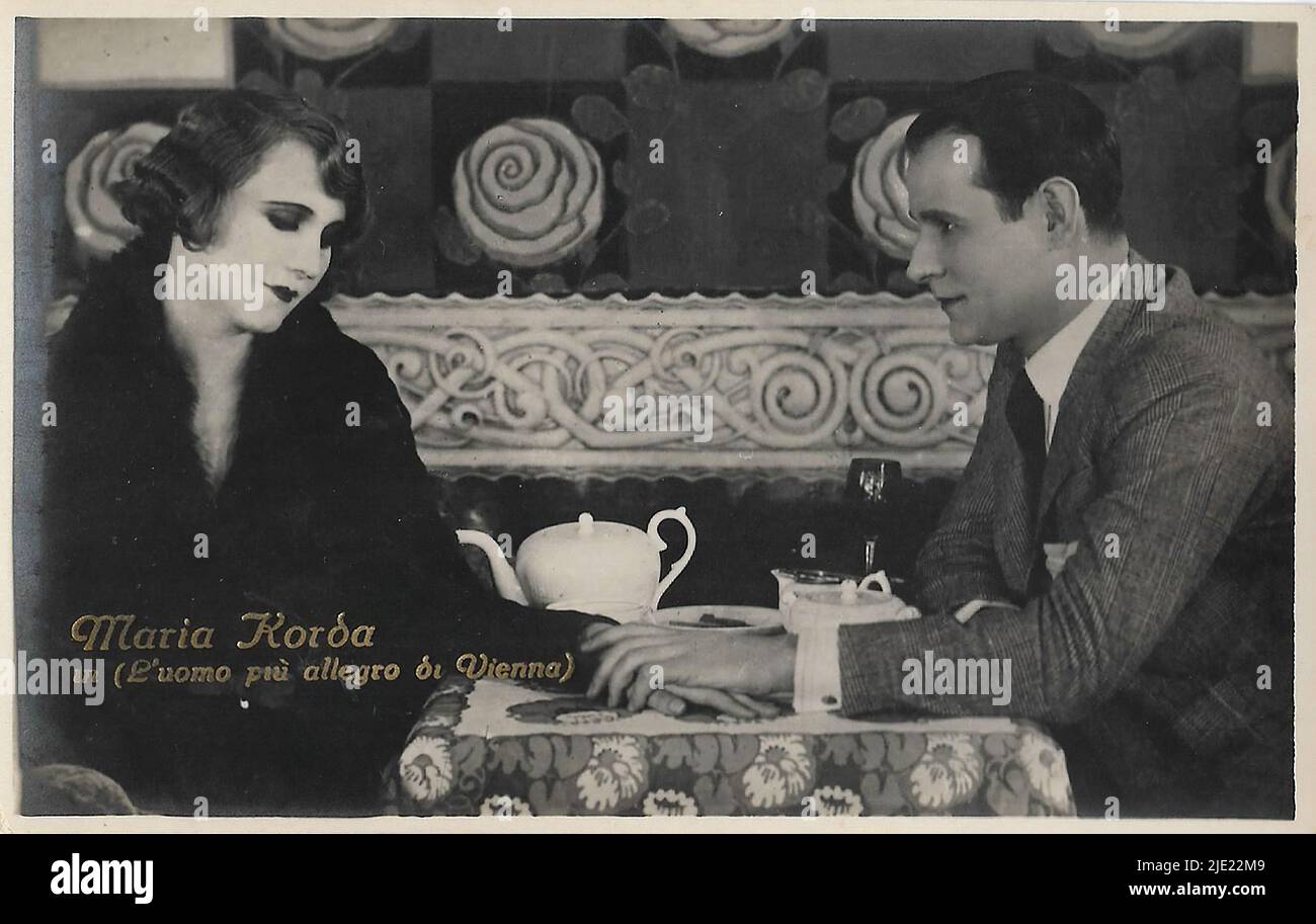 Portrait of Maria Corda and Victor Varconi in L'uomo più allegro di ...