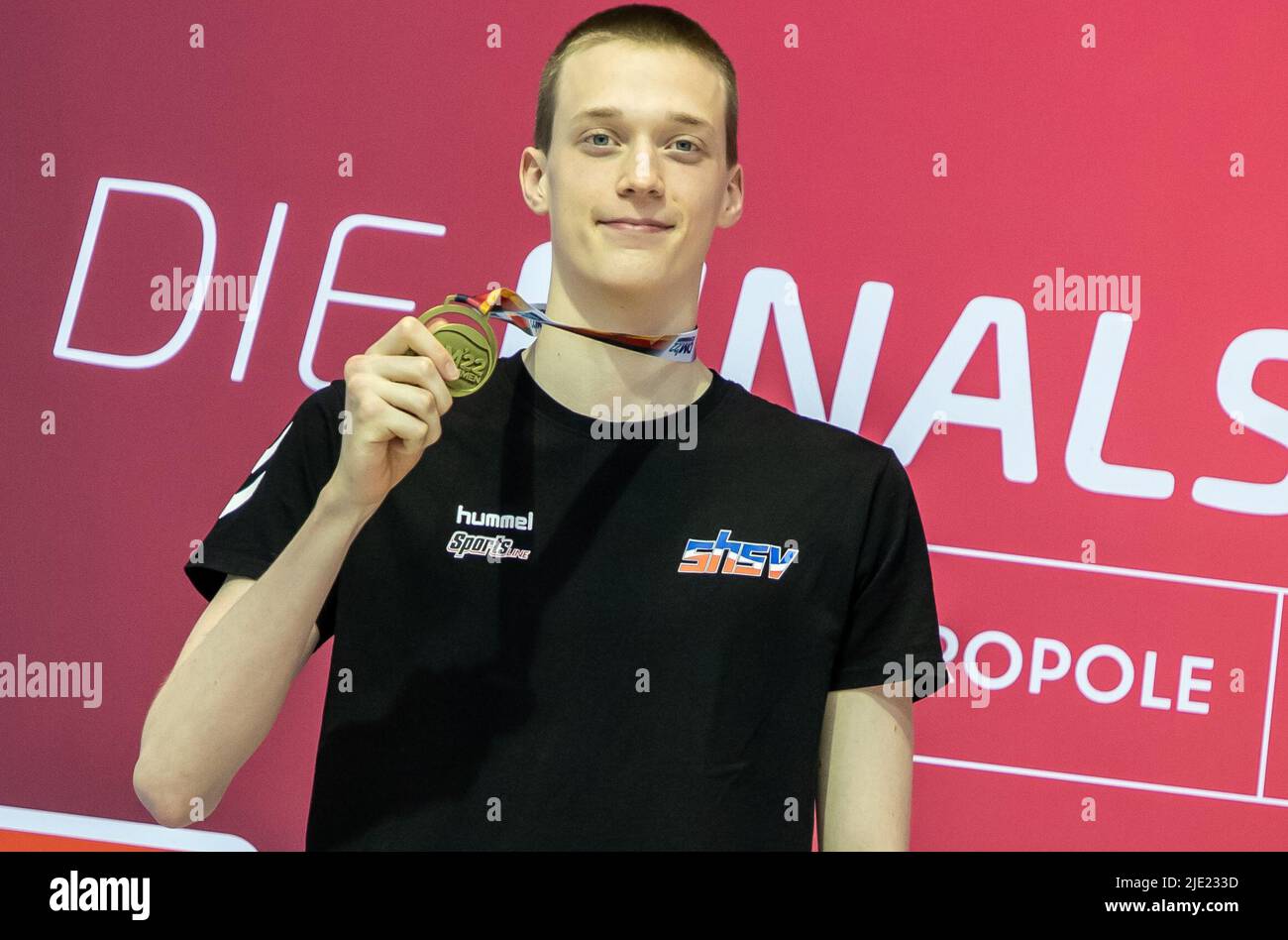 Kompf hi-res stock photography and images - Alamy