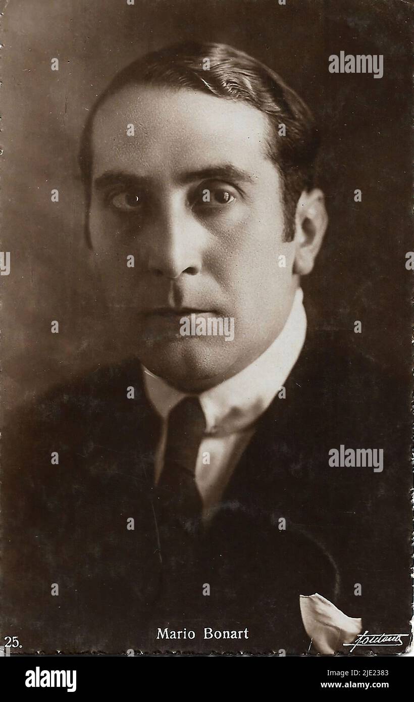 Portrait of Mario Bonnard - Italian silent cinema era actor Stock Photo ...