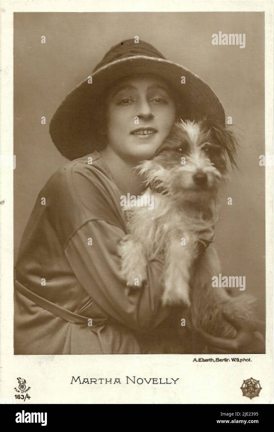Portrait of Martha Novelly 001 - German weimar era cinema (1918 - 1935 ...