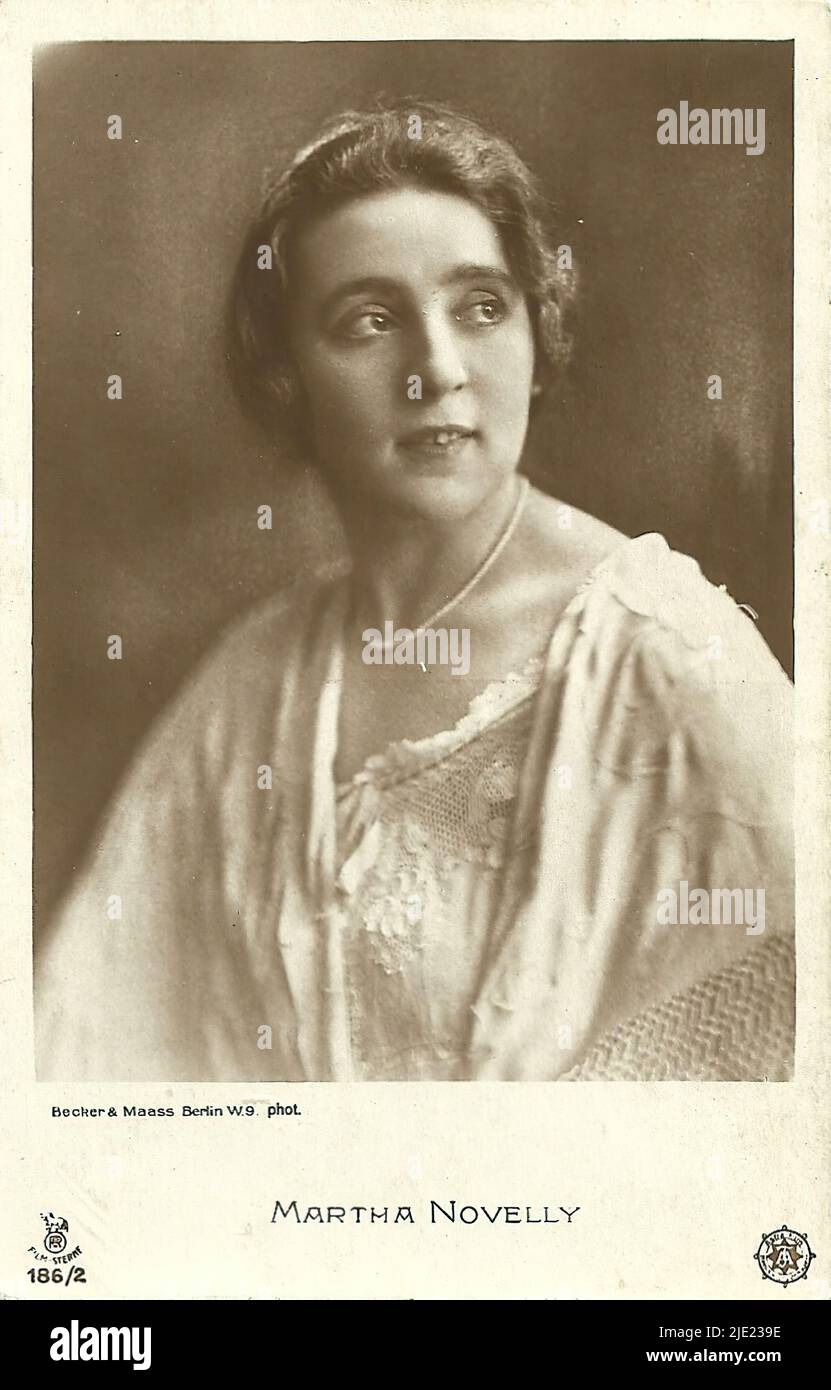 Portrait of Martha Novelly - German weimar era cinema (1918 - 1935 ...