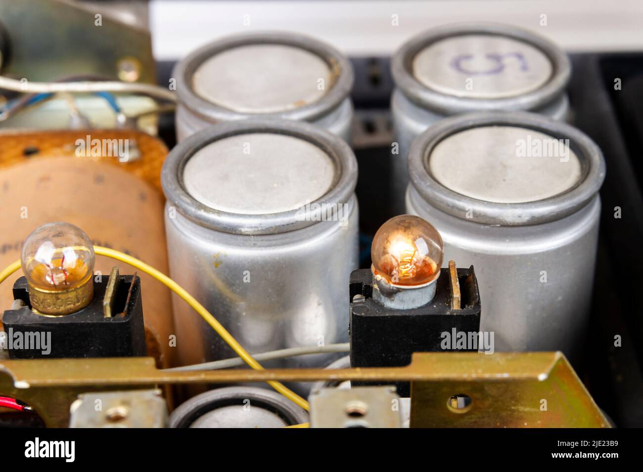 Radio frequency amplifier hi-res stock photography and images - Alamy