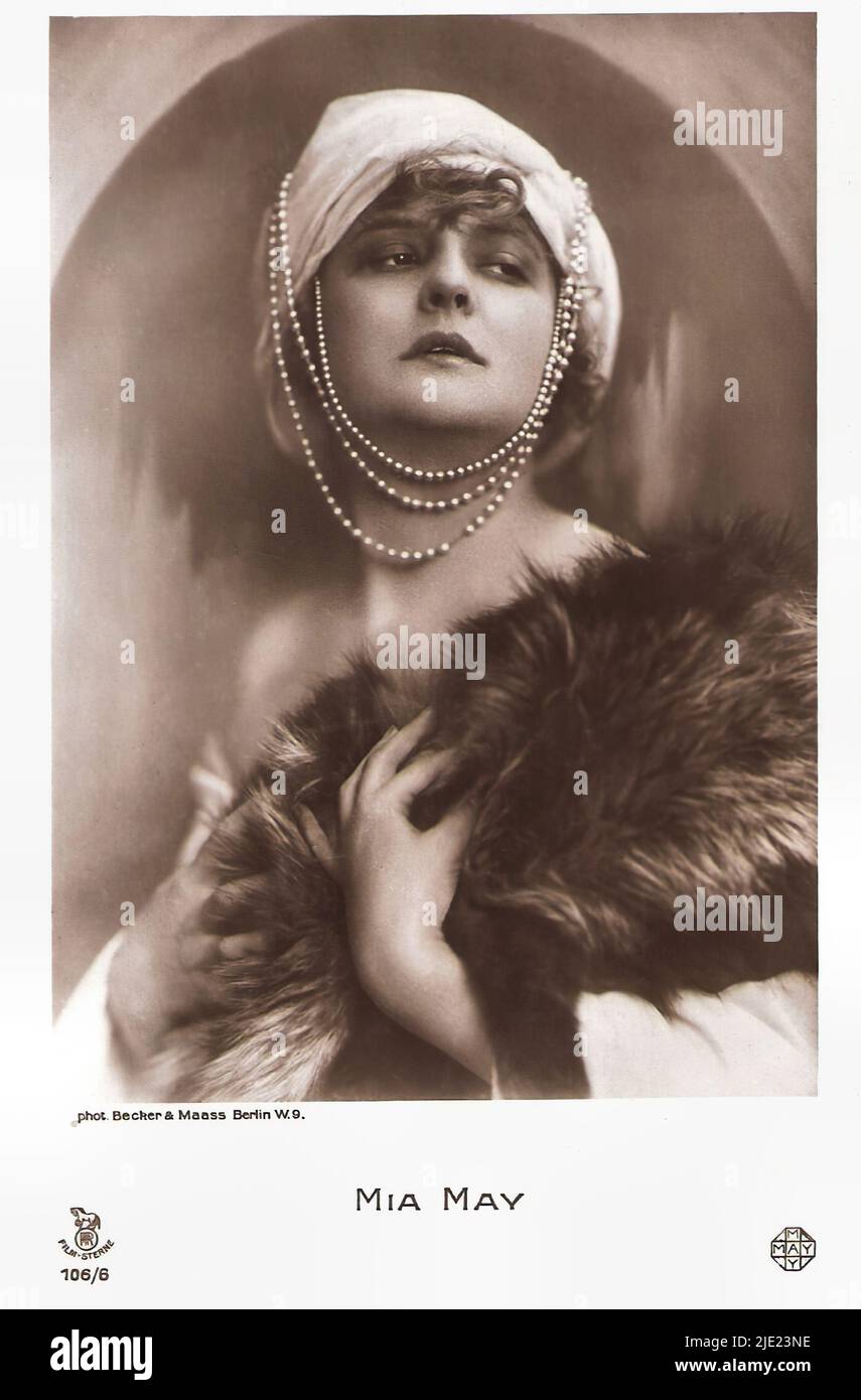 Portrait of Mia May 012 - German weimar era cinema (1918 - 1935 Stock Photo - Alamy