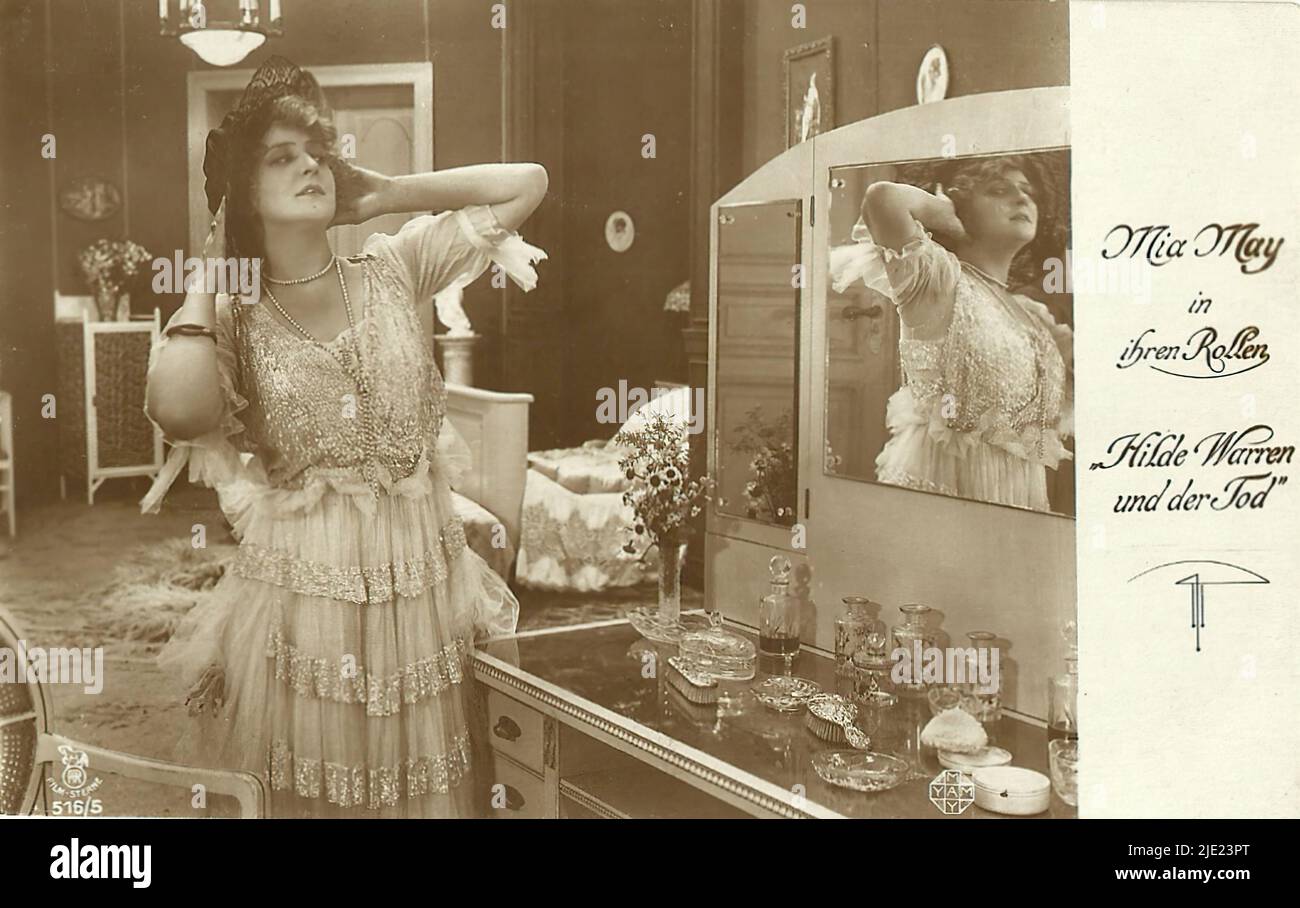 Portrait of Mia May in Hilde Warren und der Tod - German weimar era ...
