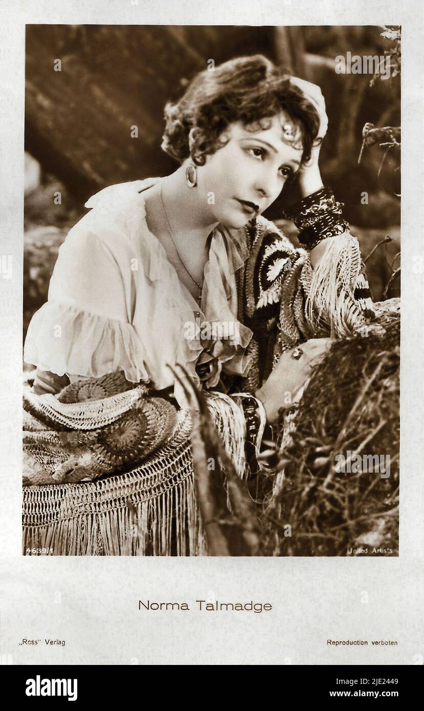 Portrait of Norma Talmadge in The Dove (1927) - Hollywood silent movie ...