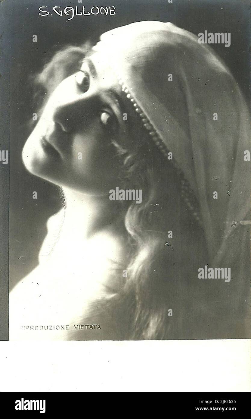 Soava gallone hi-res stock photography and images - Alamy