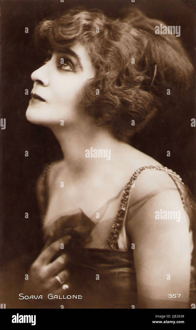 Portrait of Soava Gallone 001 - Italian silent movie era Stock Photo ...